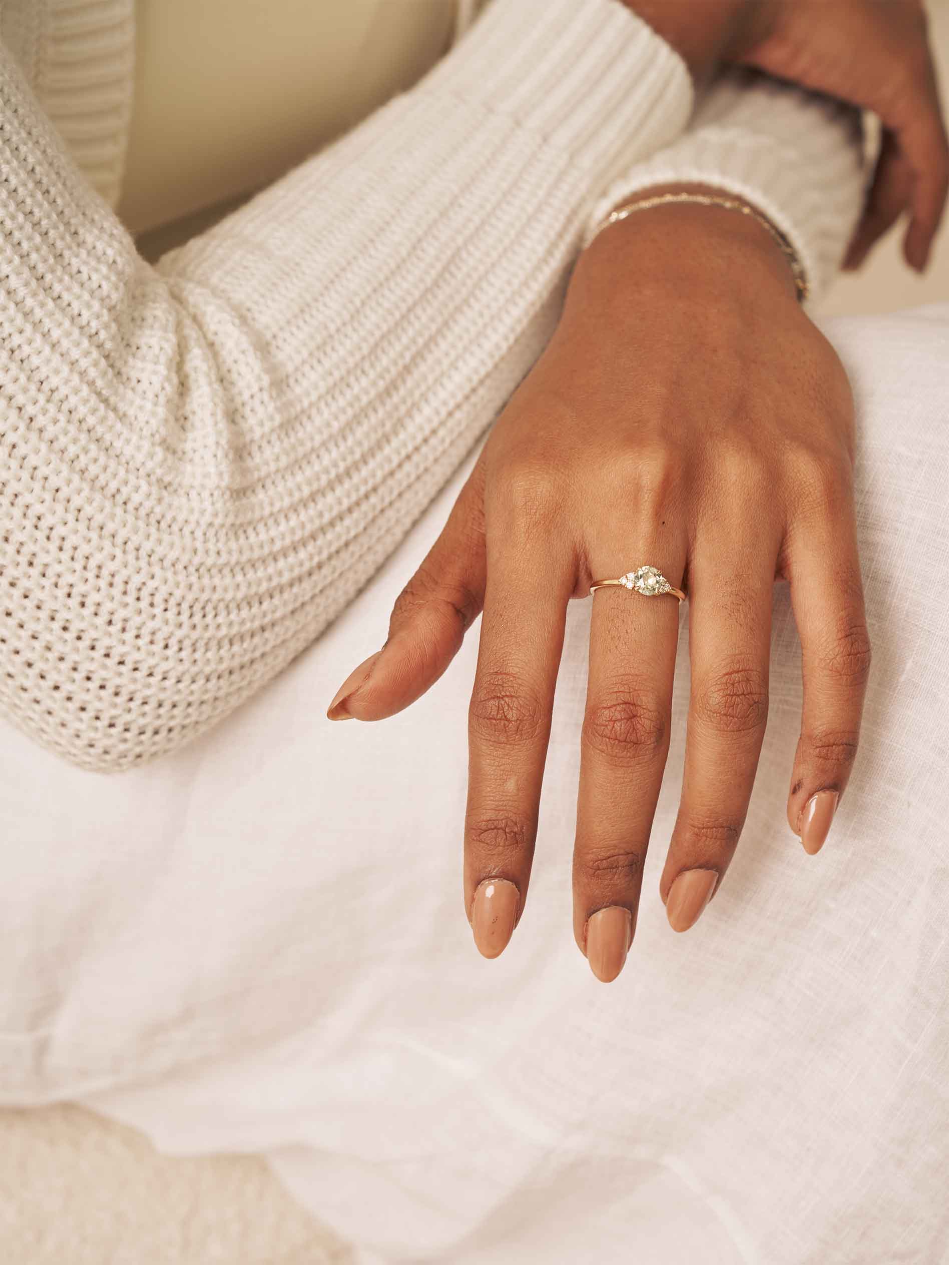 One-of-a-kind Companion Ring - Yellow Green Sapphire in 18K Gold | Curious Creatures