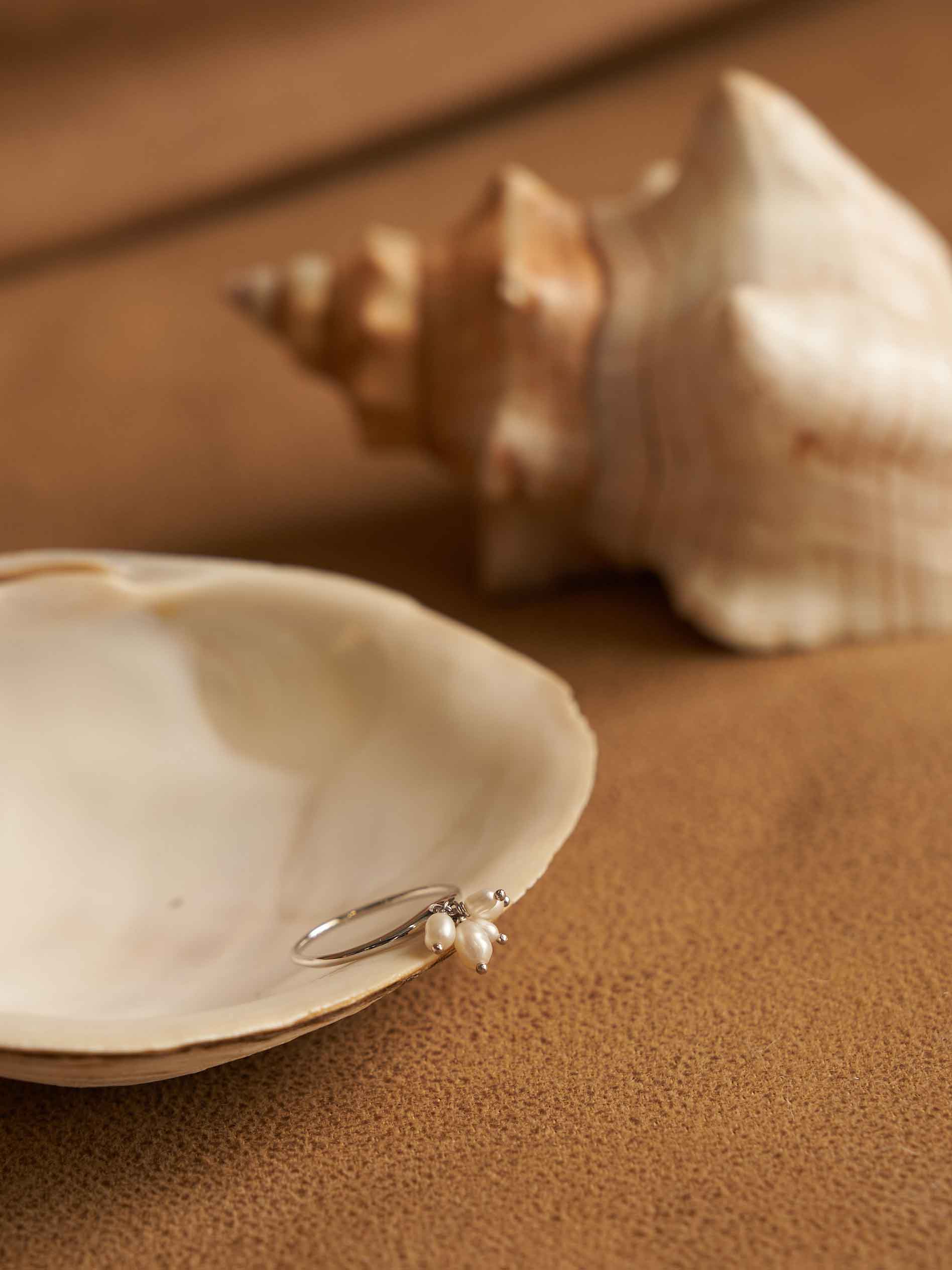 Tilly Ring - Freshwater Pearl in Silver | Curious Creatures