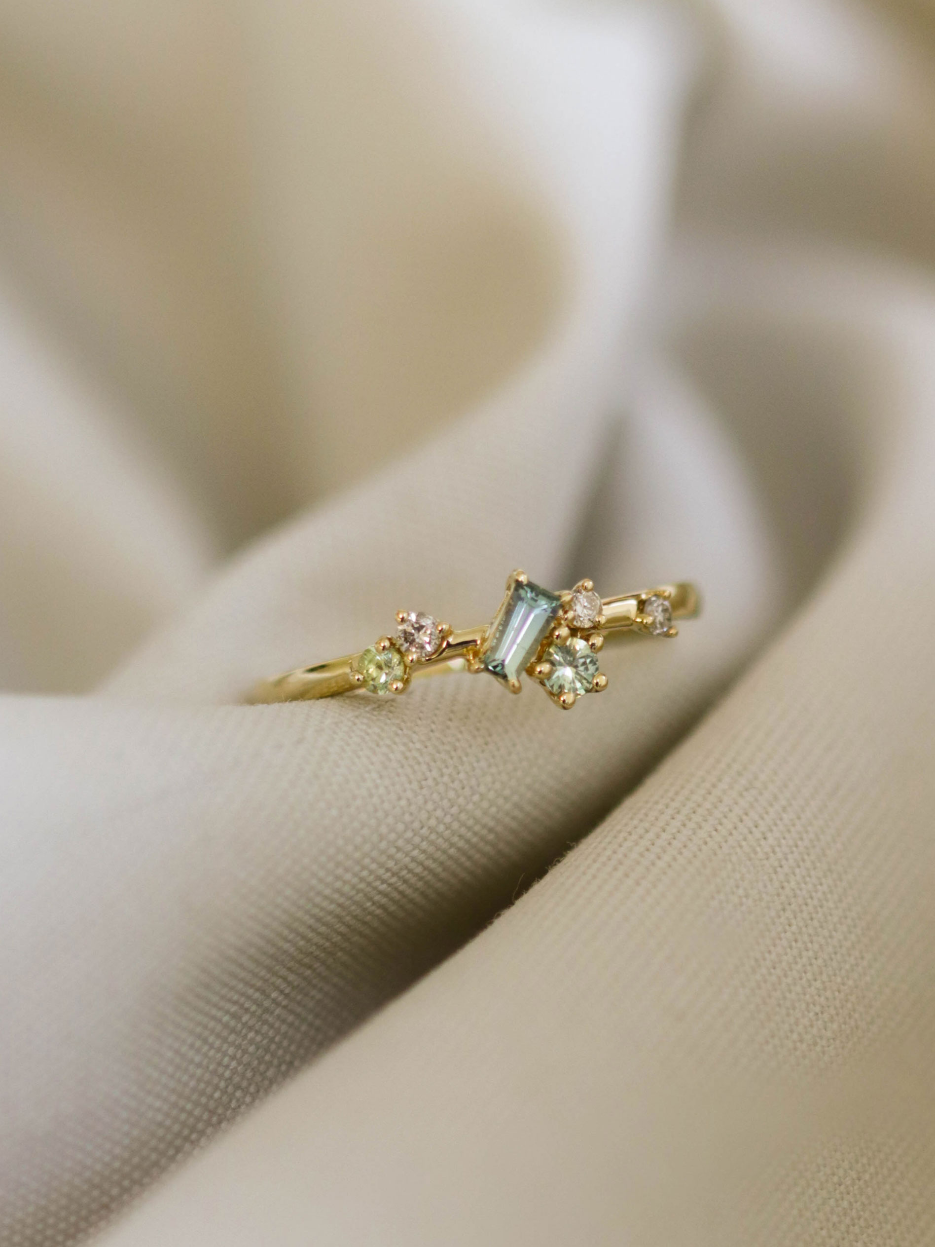One-of-a-kind Gleam Cluster Ring - Mix Sapphires and Diamonds in 18k ...