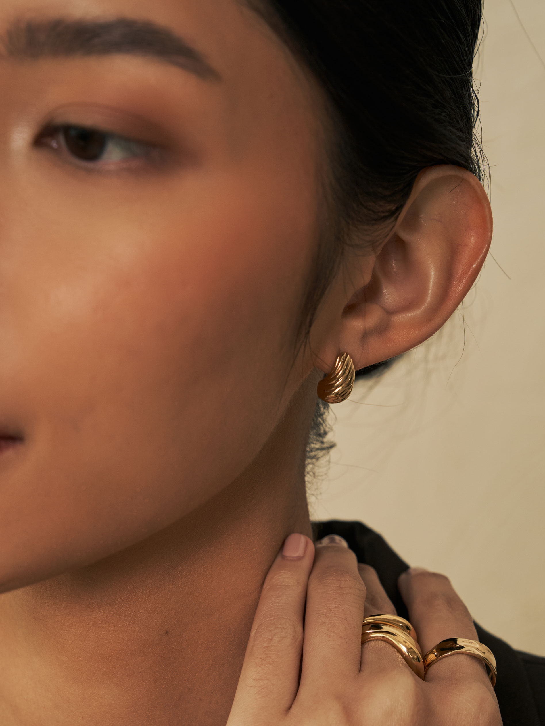 Croissant Ear Studs in Champagne Gold | Curious Creatures