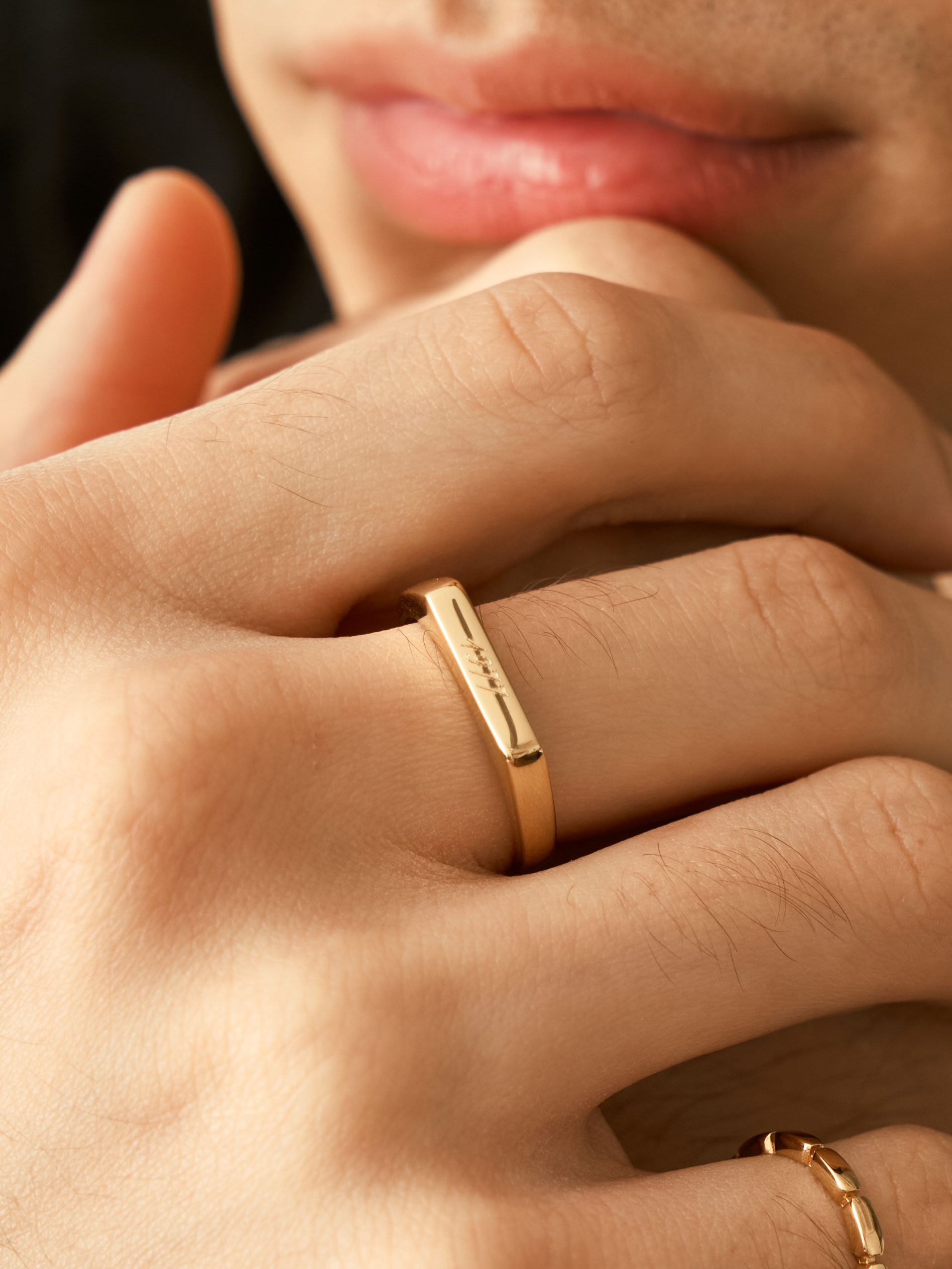 Flat Signet Ring in Champagne Gold | Curious Creatures