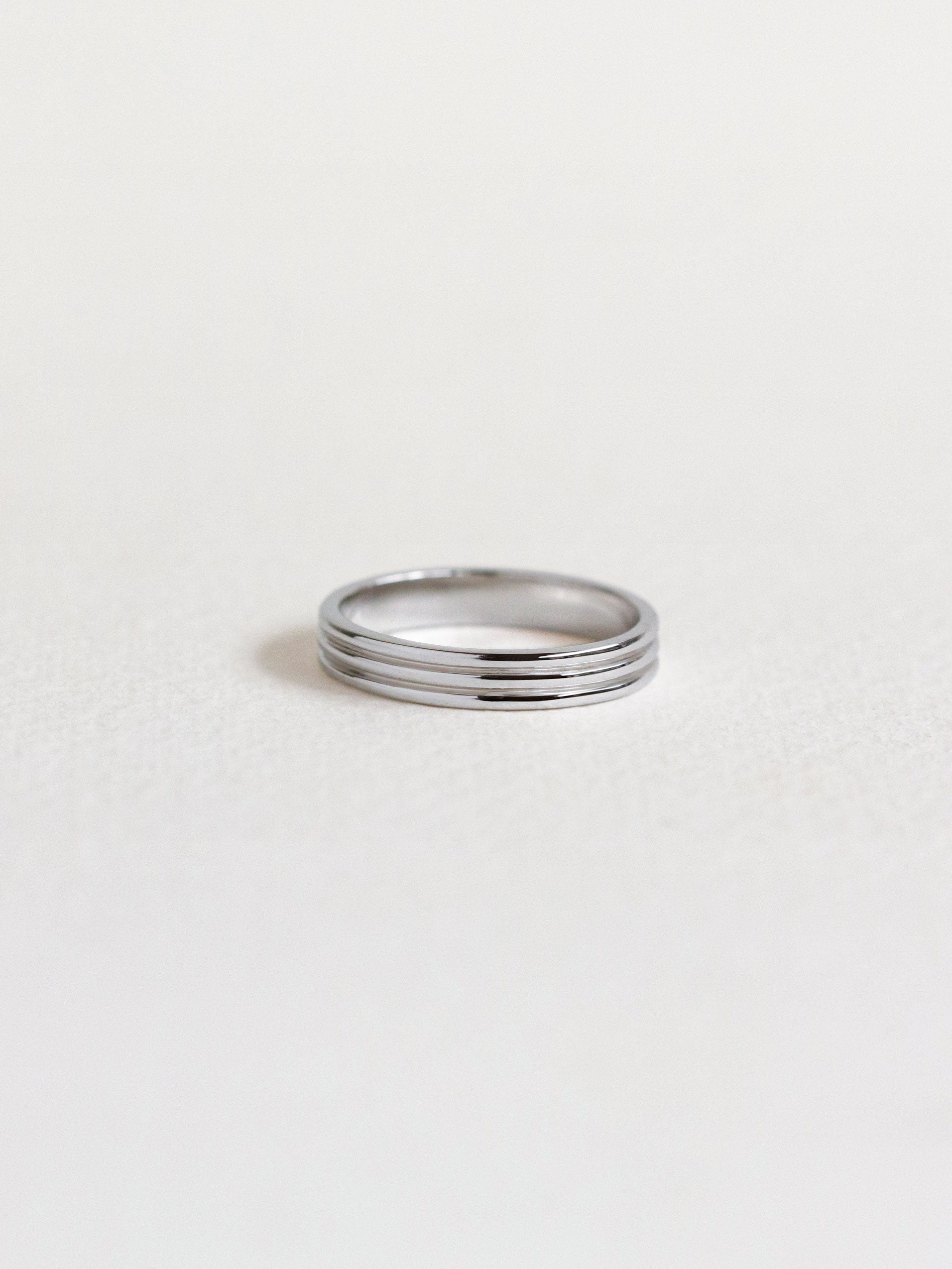 silver trois ring